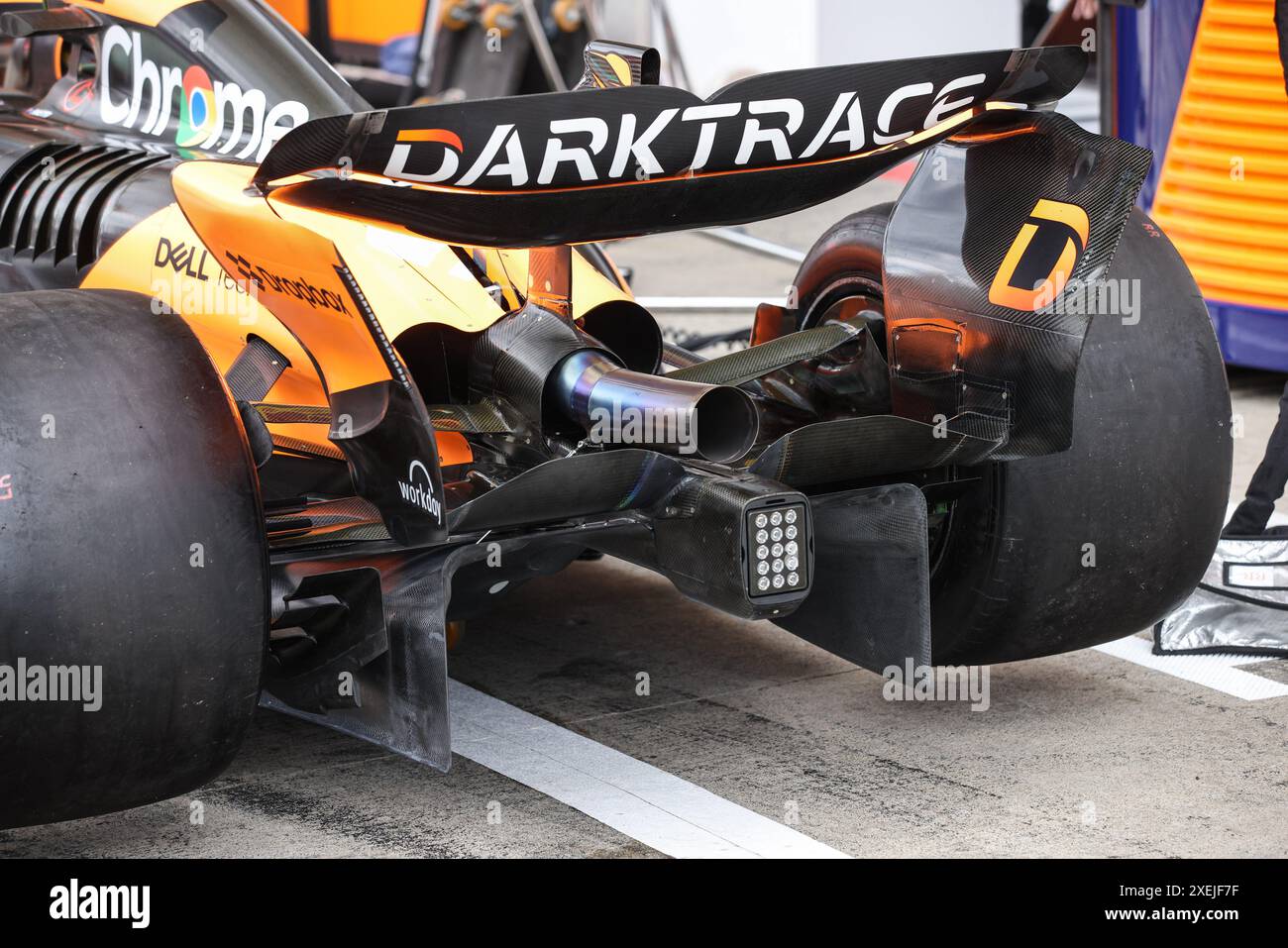 McLaren F1 Team MCL38, mechanical detail rear wing diffuser ...