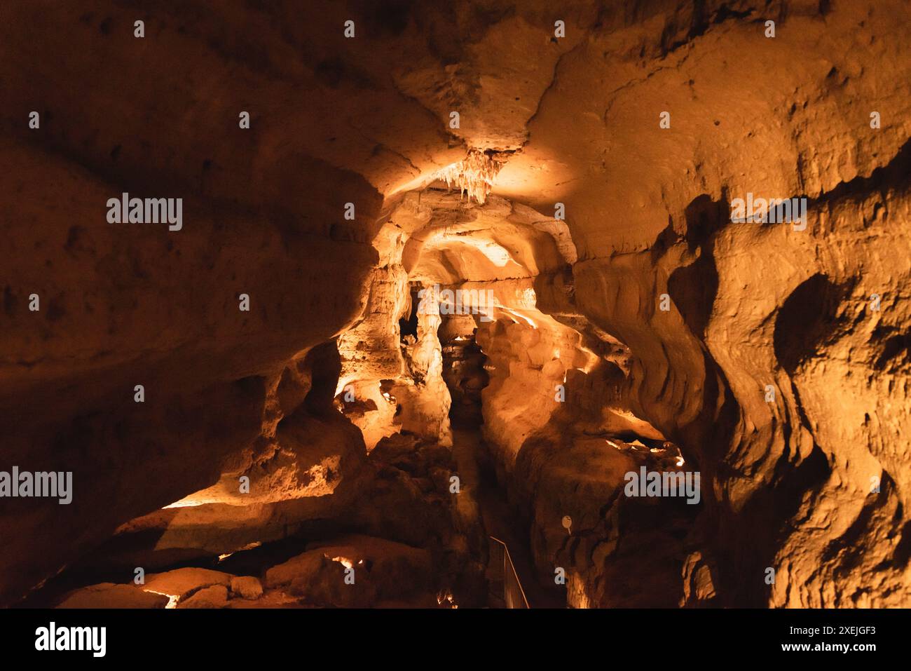 Historic cave discovery hi-res stock photography and images - Alamy
