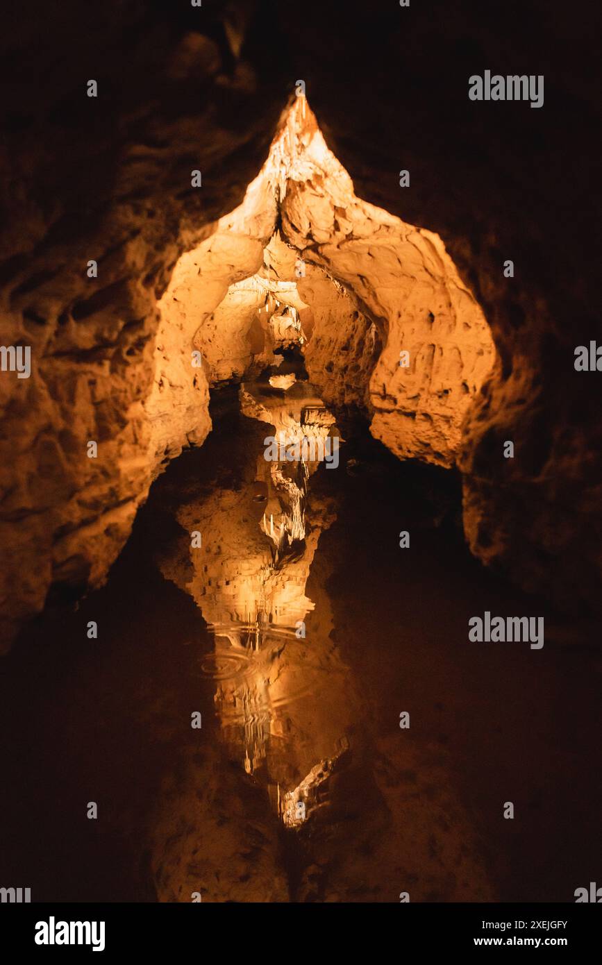 Blue Mounds, WI, USA - 04/08/2021 - Cave of the Mounds Stock Photo - Alamy