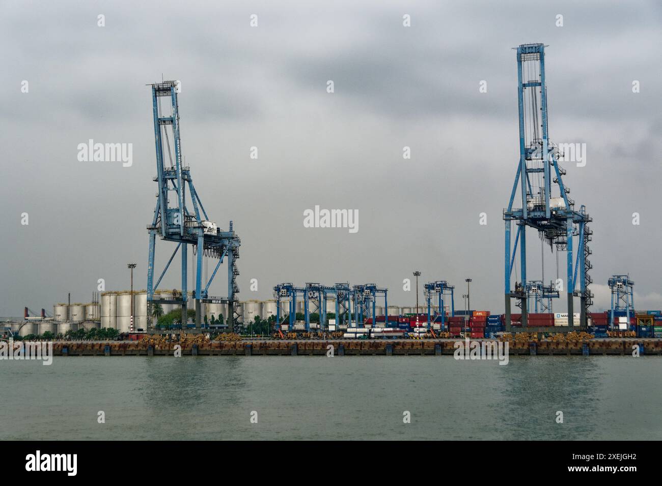 Container Cranes - Stationary Pair with more in distant background ...