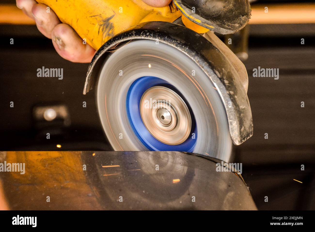 Angle grinder car hi-res stock photography and images - Alamy