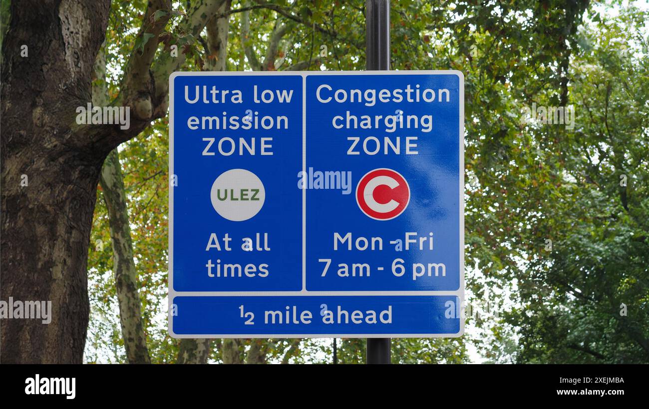 Ulez and congestion charging zone Stock Photo - Alamy