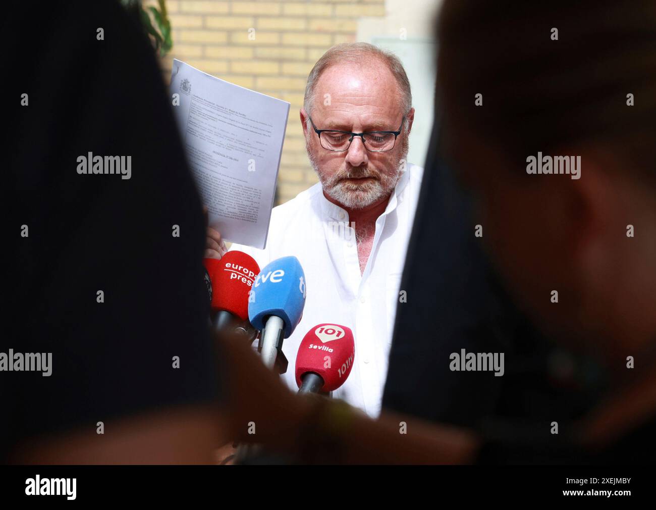 Press conference by Antonio del Castillo on the acquittal of Cuco and ...