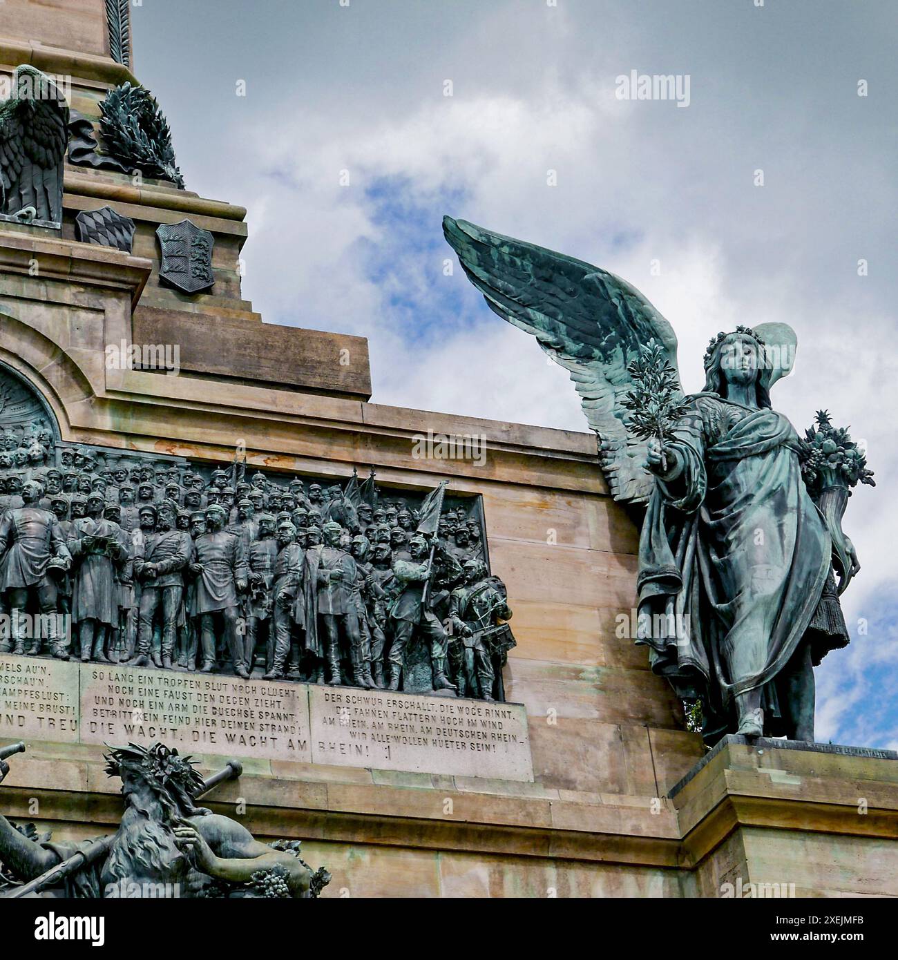 Monument peace symbol symbol hi-res stock photography and images - Alamy