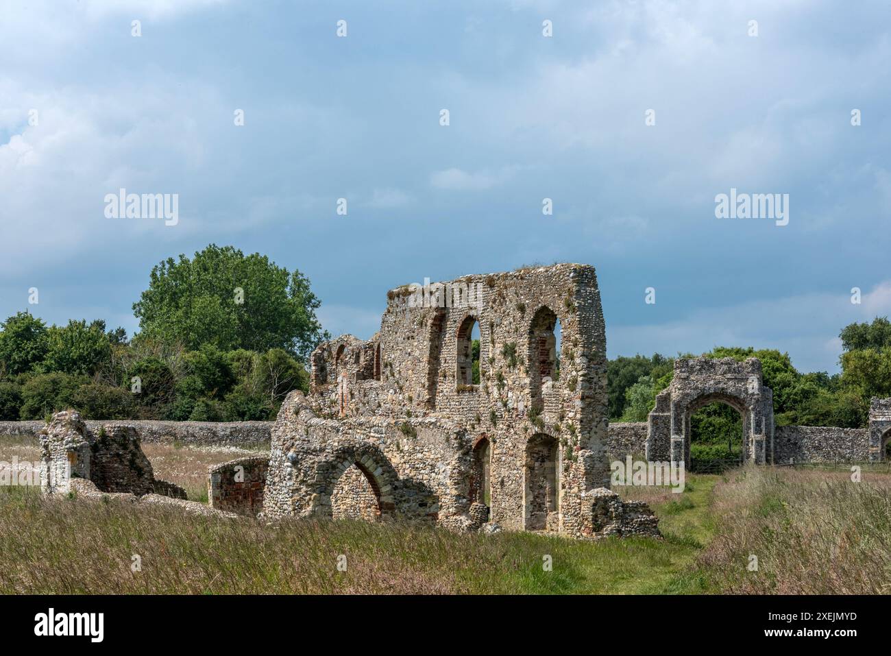 Greyfriars medieval friary dunwich hi-res stock photography and images ...