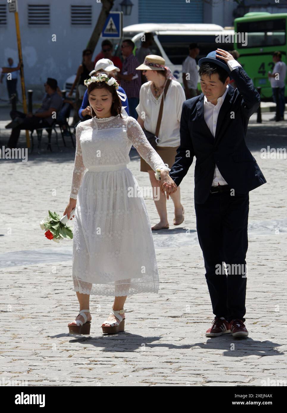 Young Couple, Just Married, Plaza de San Francisco, Havana, Cuba ...
