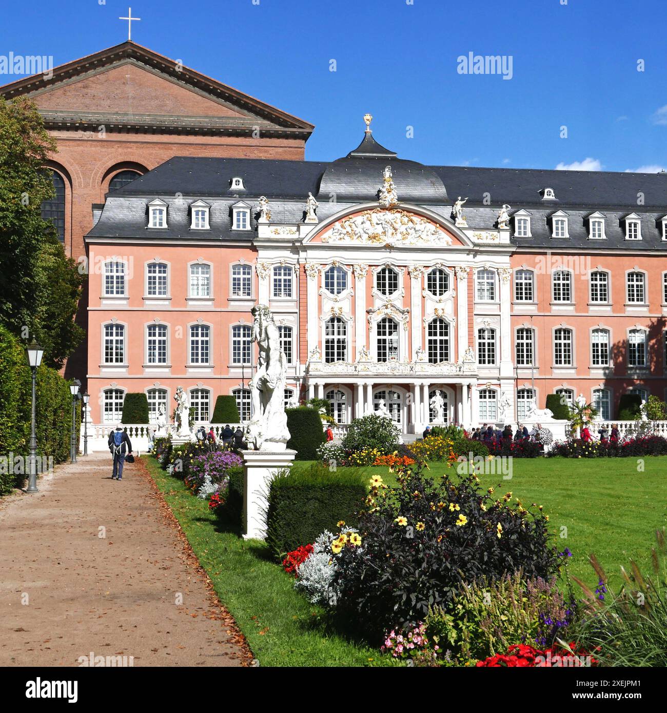 Basilica of Constantine and Electoral Palace in Trier Stock Photo - Alamy