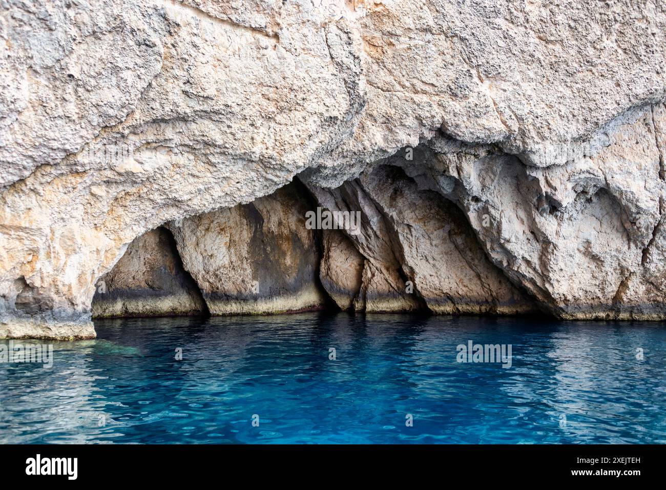 Blaue hohlen hi-res stock photography and images - Alamy