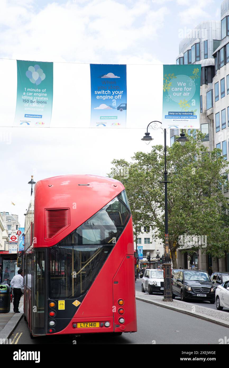 London off road vehicles hi-res stock photography and images - Alamy