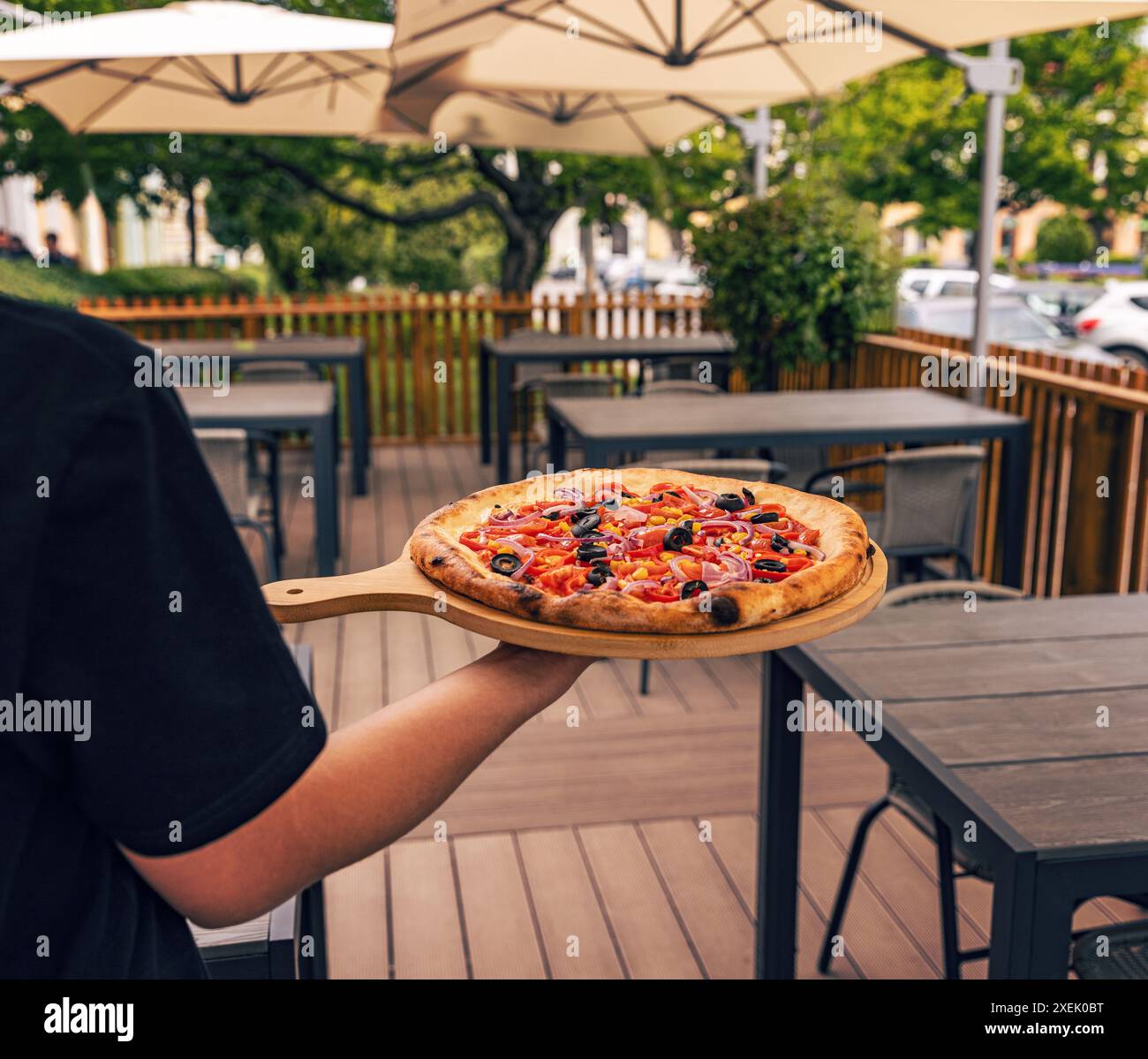 Pizza oven restaurant tables hi-res stock photography and images - Alamy