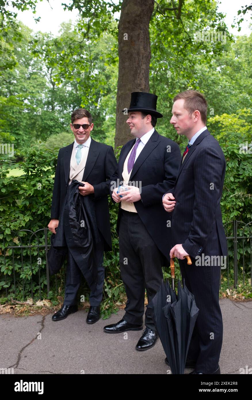 Morning suit top hat hi-res stock photography and images - Alamy
