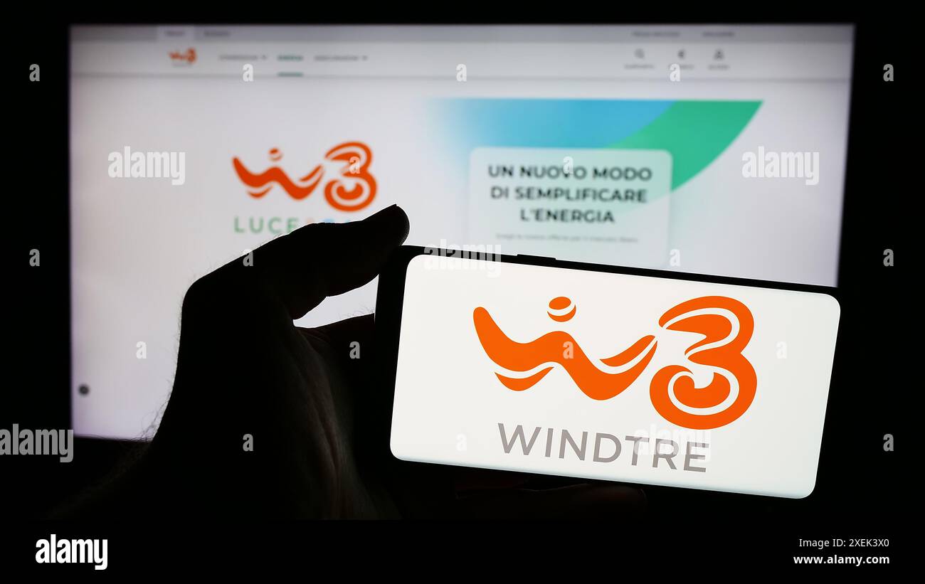 Wind tre s p a hi-res stock photography and images - Alamy