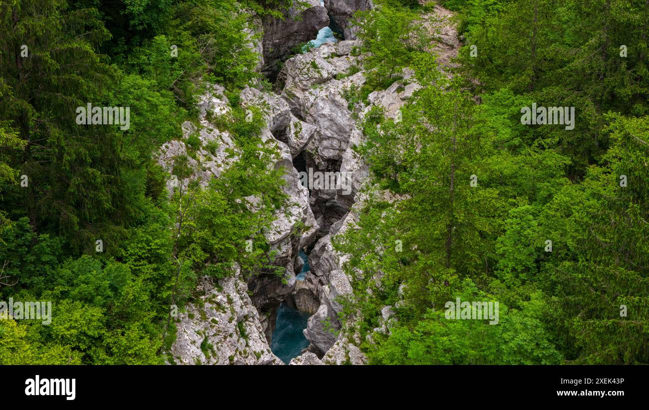 Aerial idyllic clear blue water hi-res stock photography and images - Alamy