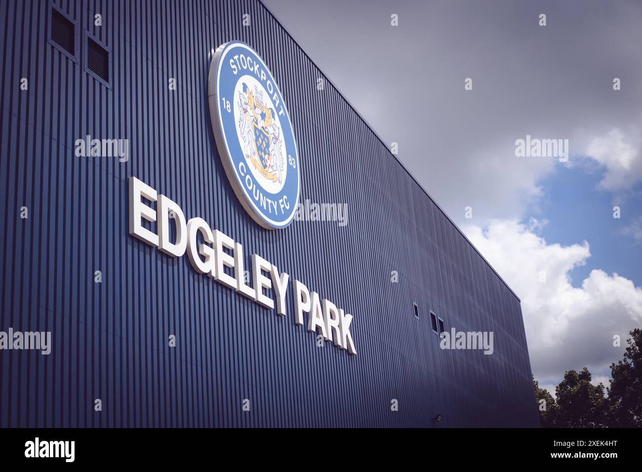 Stockport county hi-res stock photography and images - Alamy