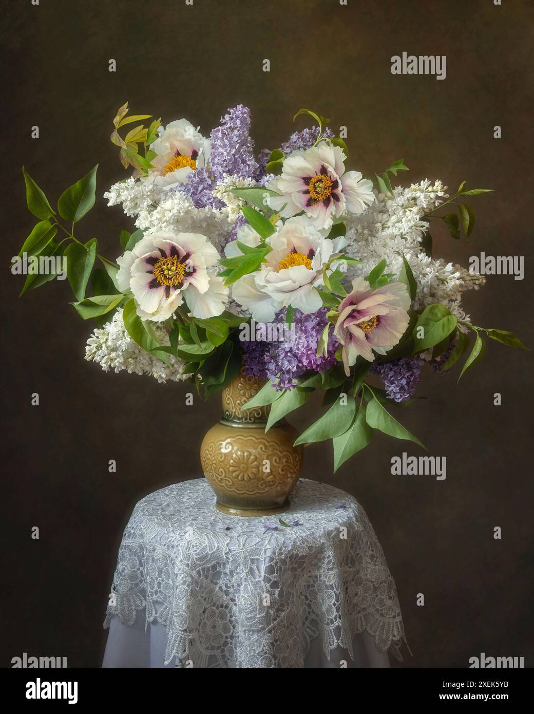 Still life with splendid bouquet of flowers Stock Photo - Alamy