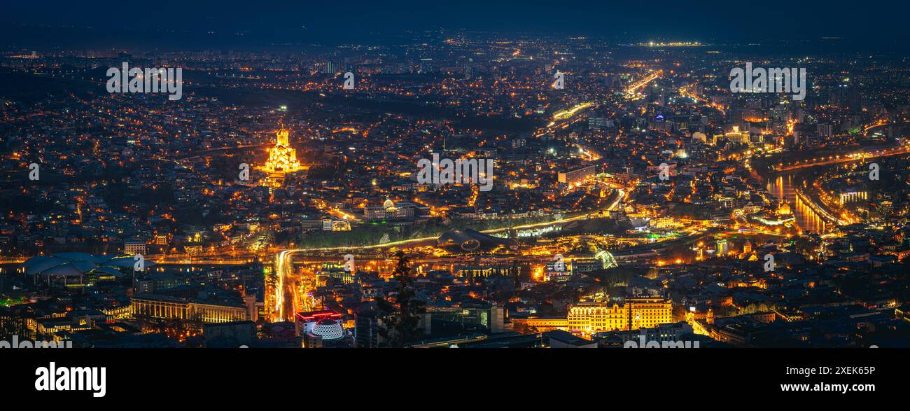 Panorama night scape view of Tbilisi from mtatsminda pantheon view ...