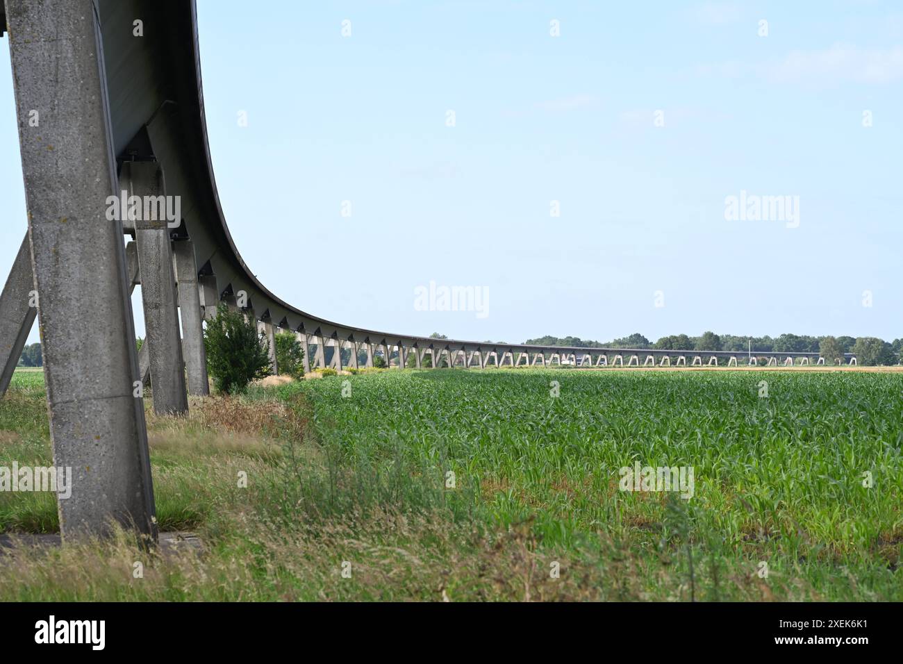 Die Transrapid-Versuchsanlage Emsland TVE Blick auf die stillgelegte ...