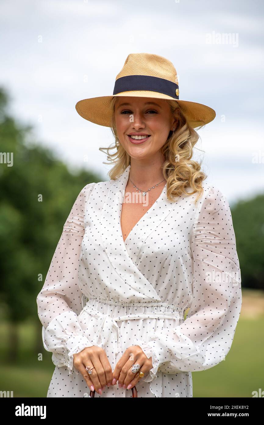 Leonora smee hi-res stock photography and images - Alamy