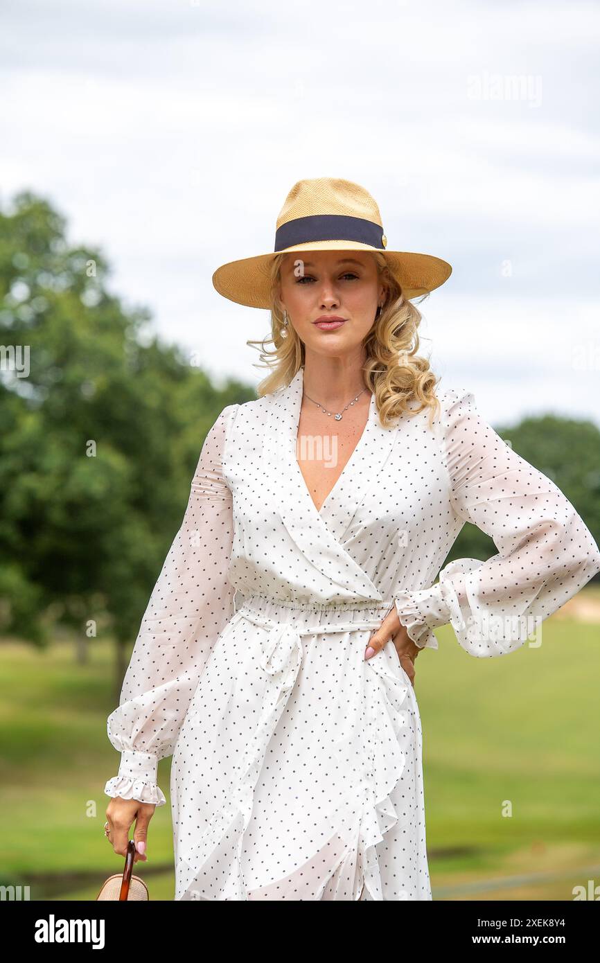 Leonora smee hi-res stock photography and images - Alamy