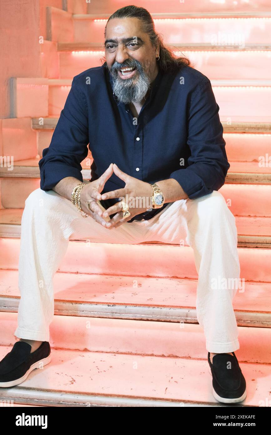 Flamenco singer Diego El Cigala presents the National Tour 'Diego El ...