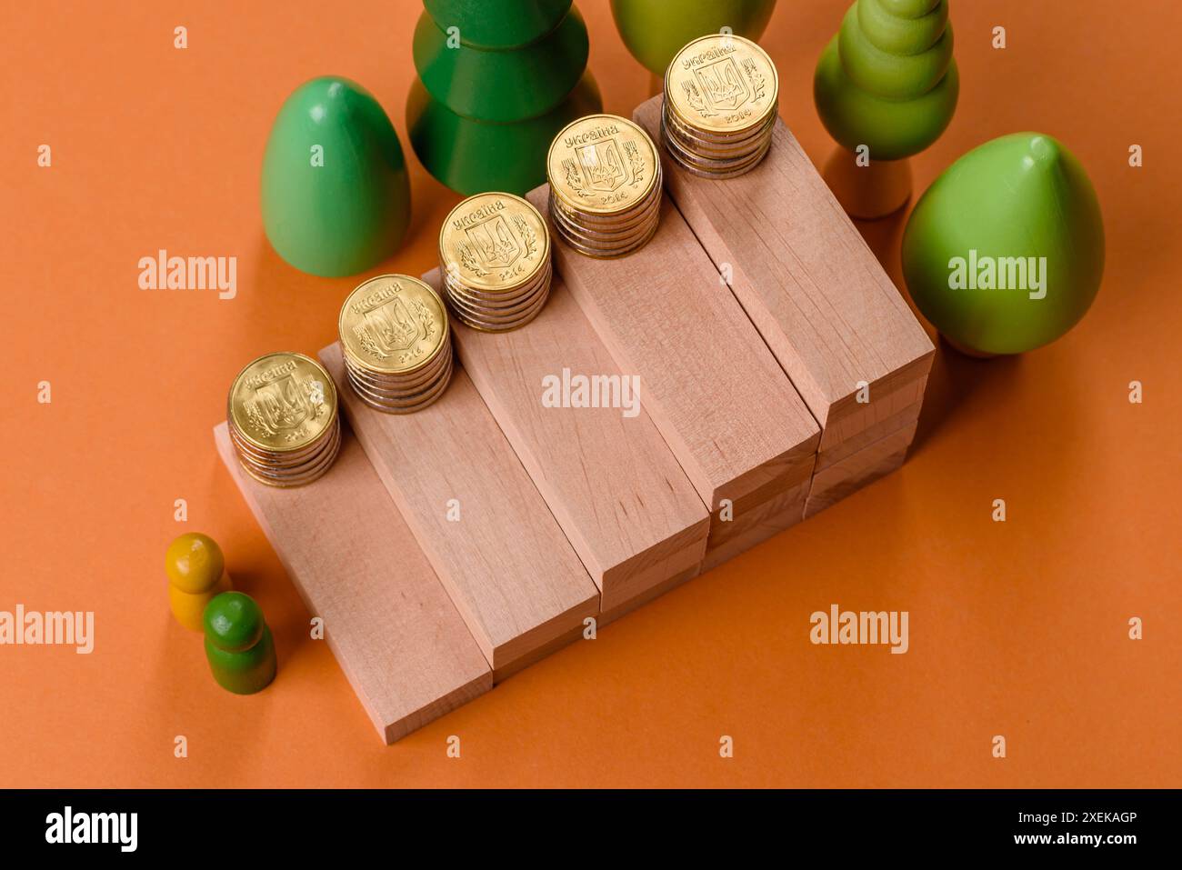 House coins steps hi-res stock photography and images - Alamy