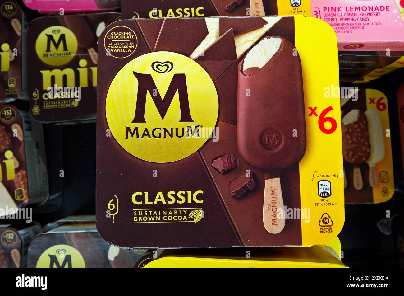 Langnese Eiskrem, meist nur Langnese Eis genannt, ist eine Marke für ...