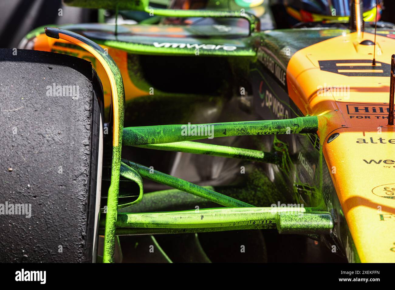 McLaren F1 Team MCL38, mechanical detail front suspension flow viz ...