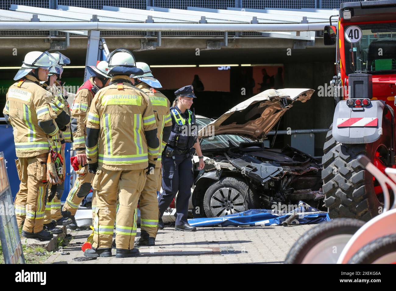 Hamburg, Germany. 28th June, 2024. Emergency services stand at the ...