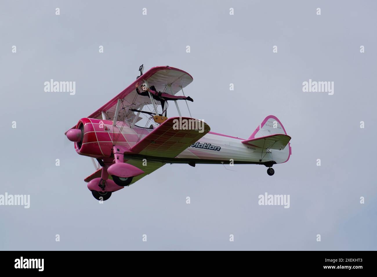 Wing walking hi-res stock photography and images - Alamy