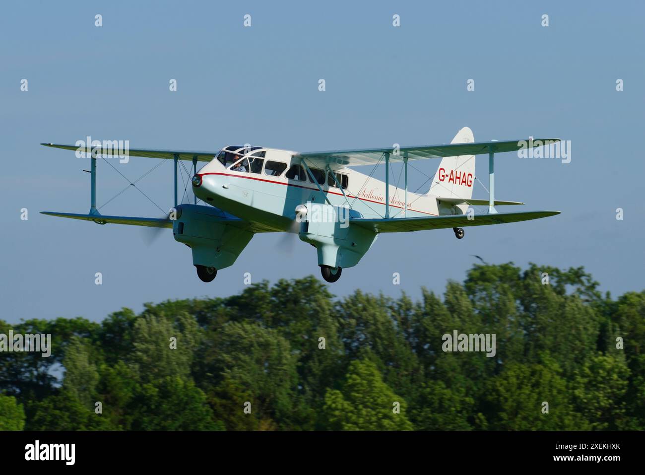 De havilland dh 89 dragon rapide hi-res stock photography and images ...