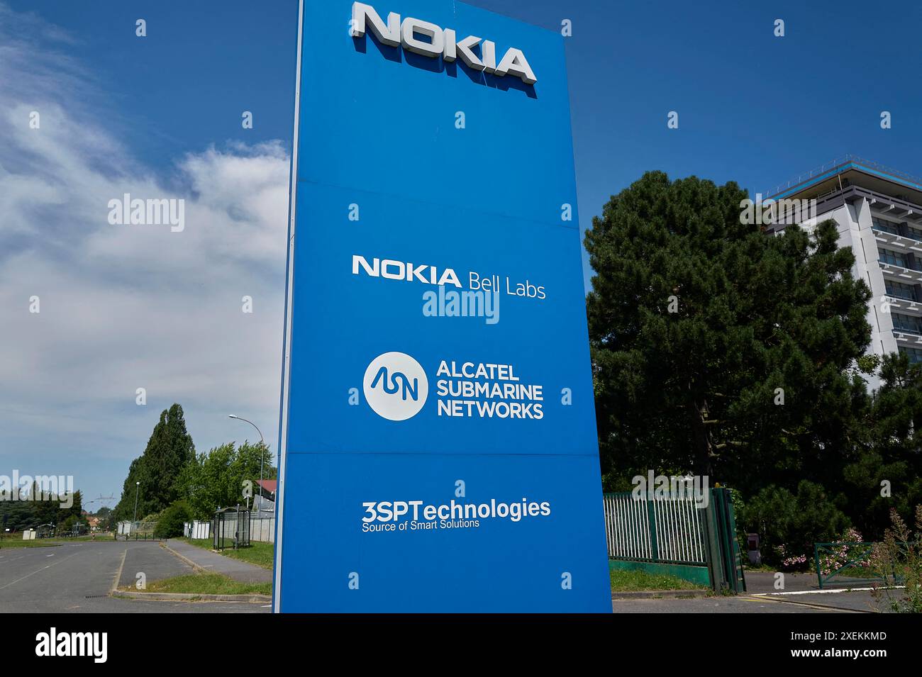 Alcatel Submarine Networks on the former Nokia site in Nozay in Essonne ...