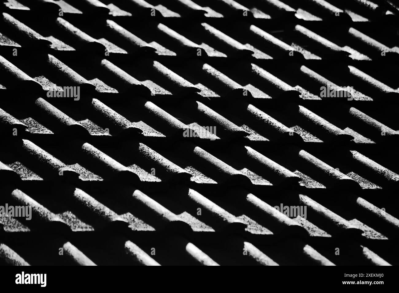 Clay shingle roof hi-res stock photography and images - Alamy