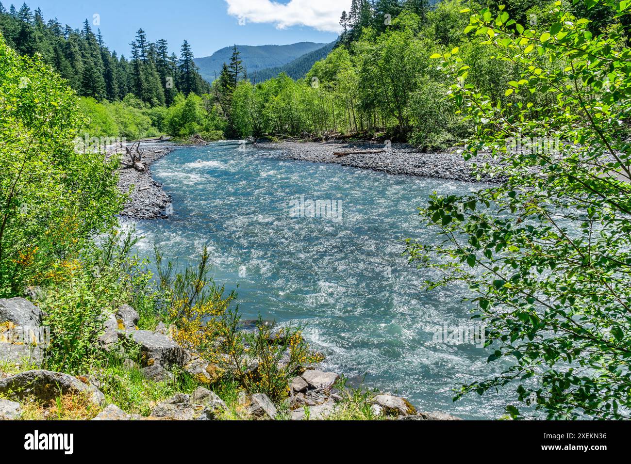 A view of the White River from highway 410 in Washington State Stock ...