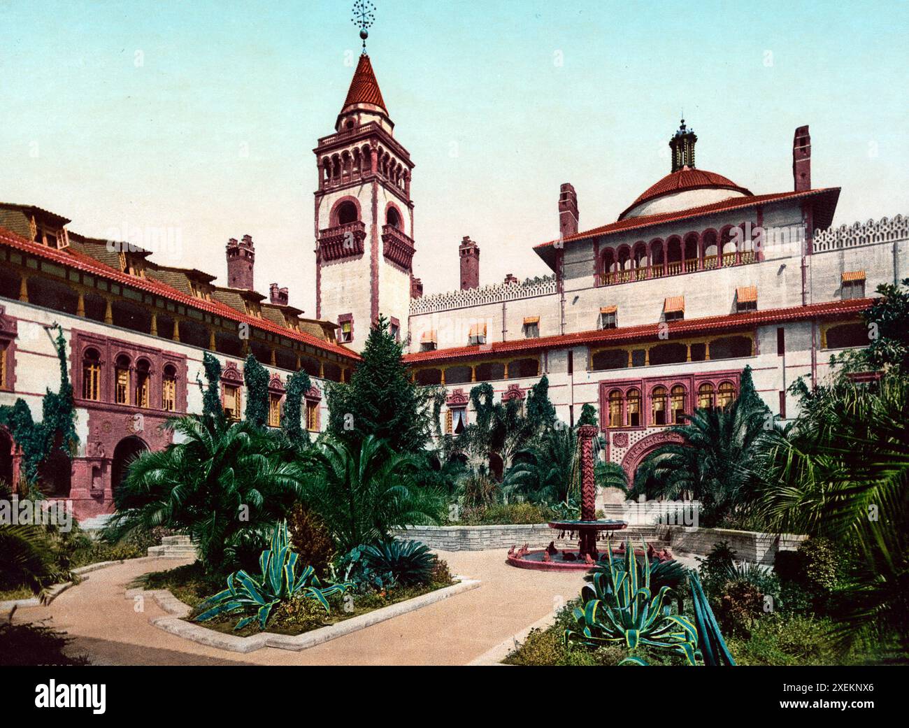Der Hof des Ponce de Leon, Hotel Ponce de Leon, auch bekannt als The ...