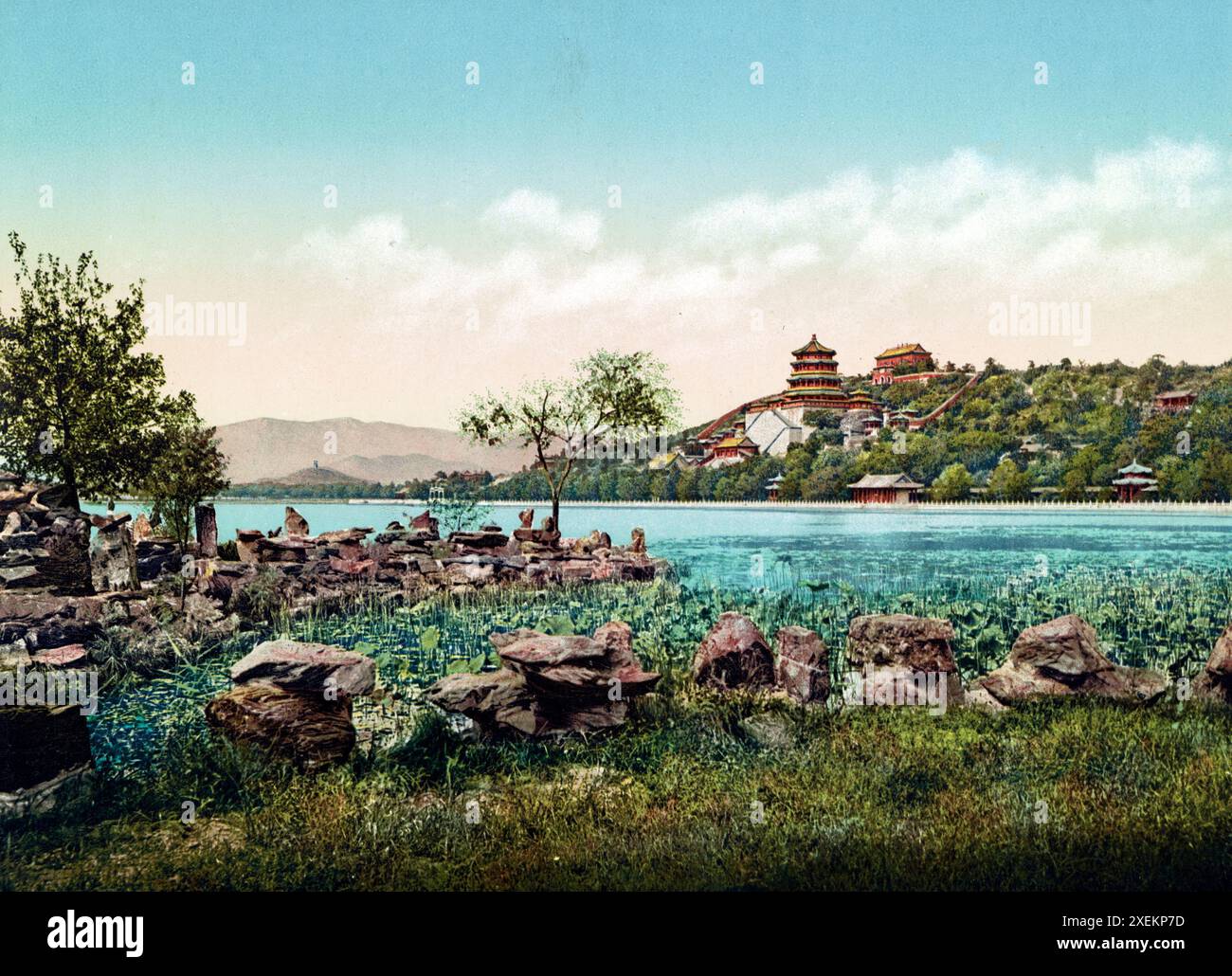 Der Sommerpalast, Ansicht von Osten, Peking, China, 1890, Historische ...