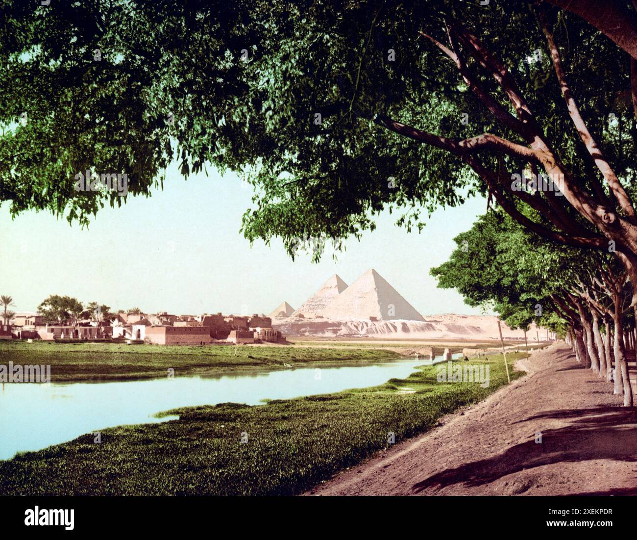 Pyramiden road hi-res stock photography and images - Alamy