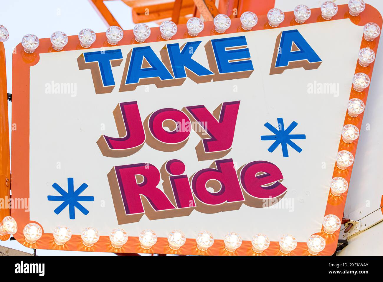 Glowing fairground hi-res stock photography and images - Alamy