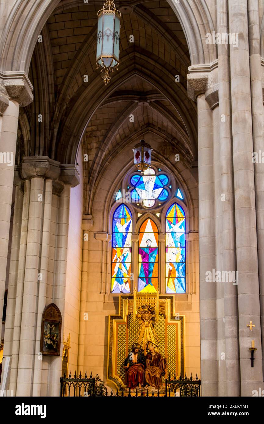 Interior of the Cathedral of Saint Mary the Royal of the Almudena ...