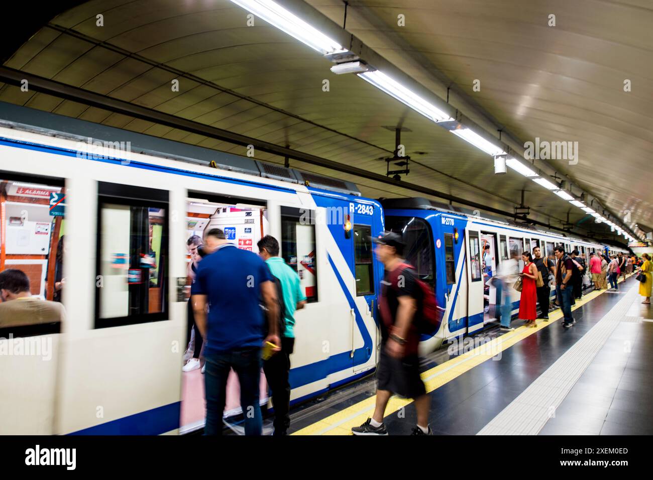 Underground Metro subway, Madrid, Spain Stock Photo - Alamy