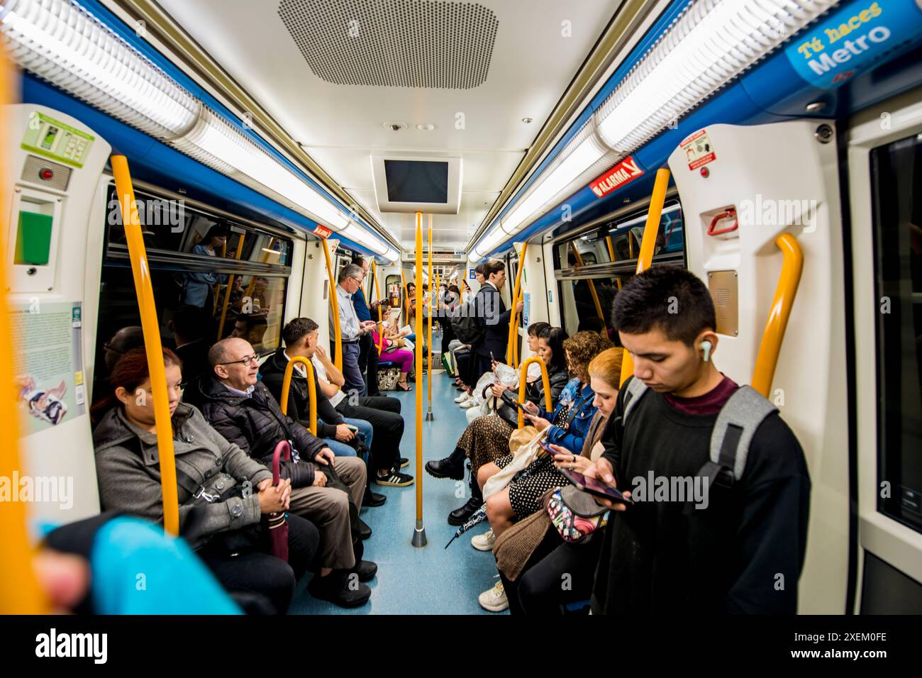 Underground Metro subway, Madrid, Spain Stock Photo - Alamy
