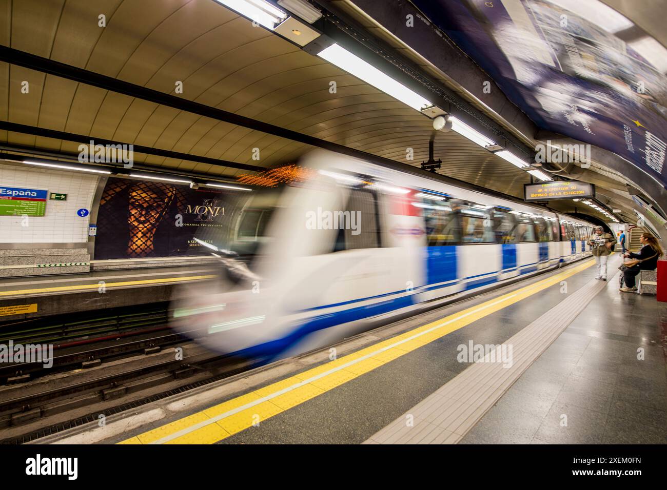 Underground Metro subway, Madrid, Spain Stock Photo - Alamy