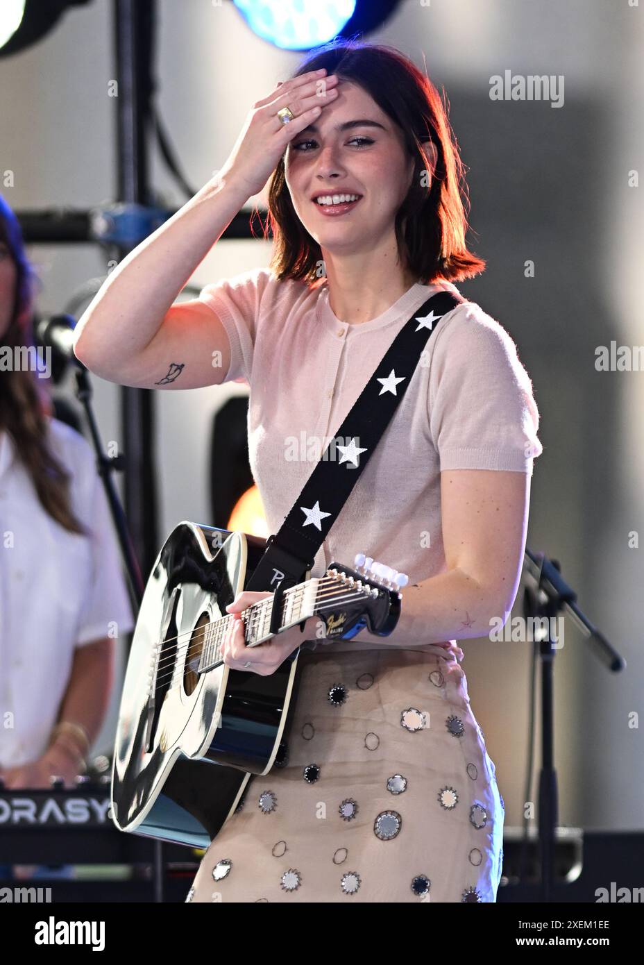 Gracie abrams 2024 hi-res stock photography and images - Alamy