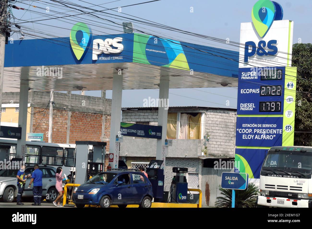 GYE NEW GASOLINE PRICE Guayaquil, Friday, June 28, 2024 Gas stations in ...