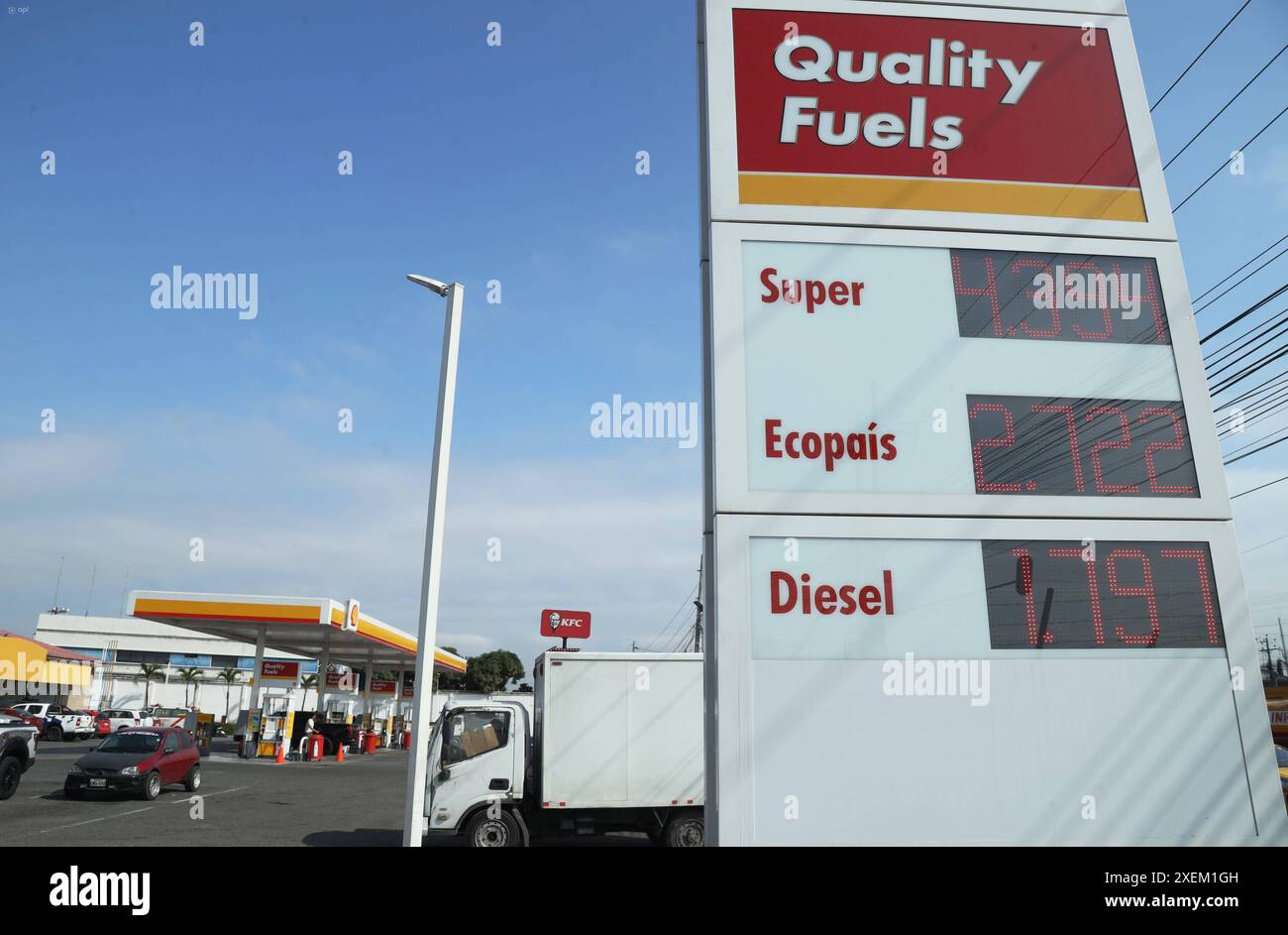 GYE NEW GASOLINE PRICE Guayaquil, Friday, June 28, 2024 Gas stations in ...