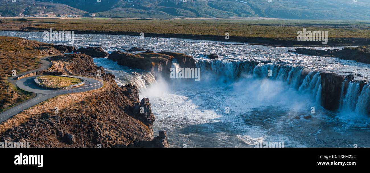 Cliff waterfall over ocean hi-res stock photography and images - Alamy