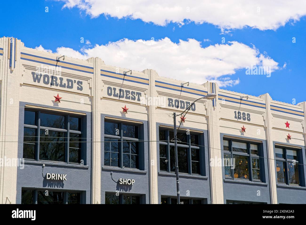 1901 Bashford-Burmister general mercantile store remodeled in art deco ...