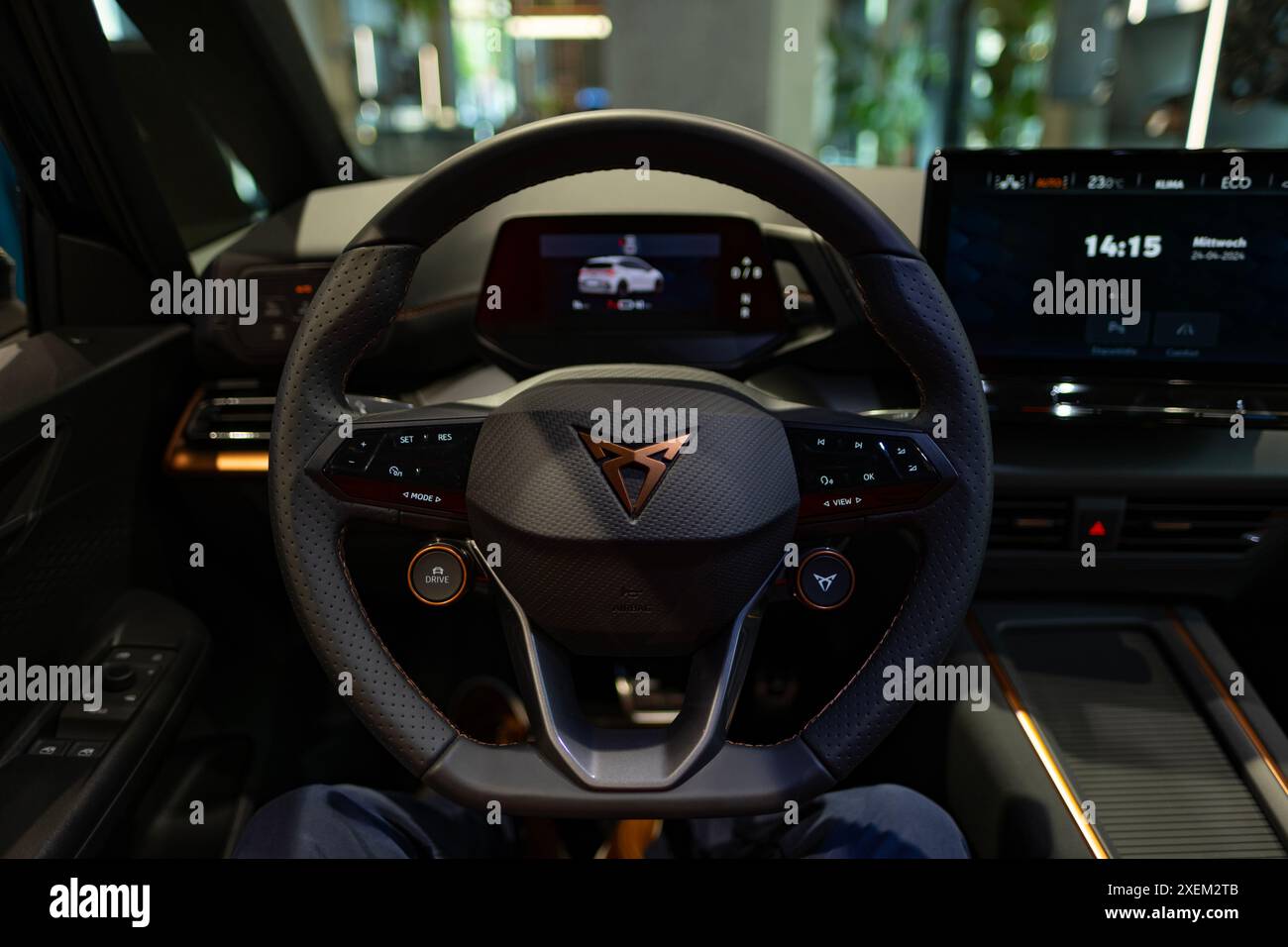 steering wheel, Driver's column fully electric CUPRA Born, black ...