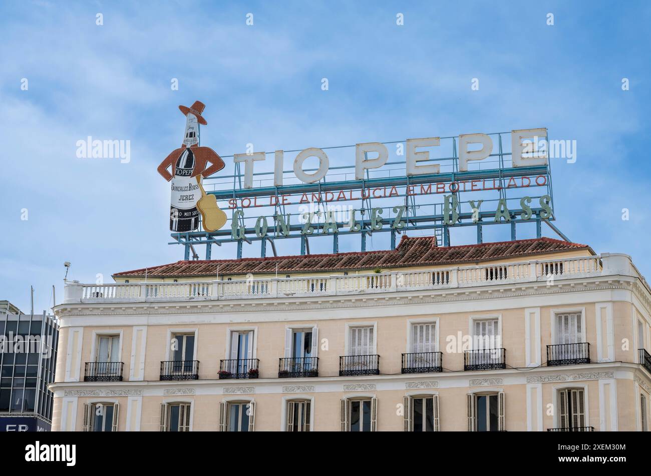 Tio pepe neon advertisement sign hi-res stock photography and images ...