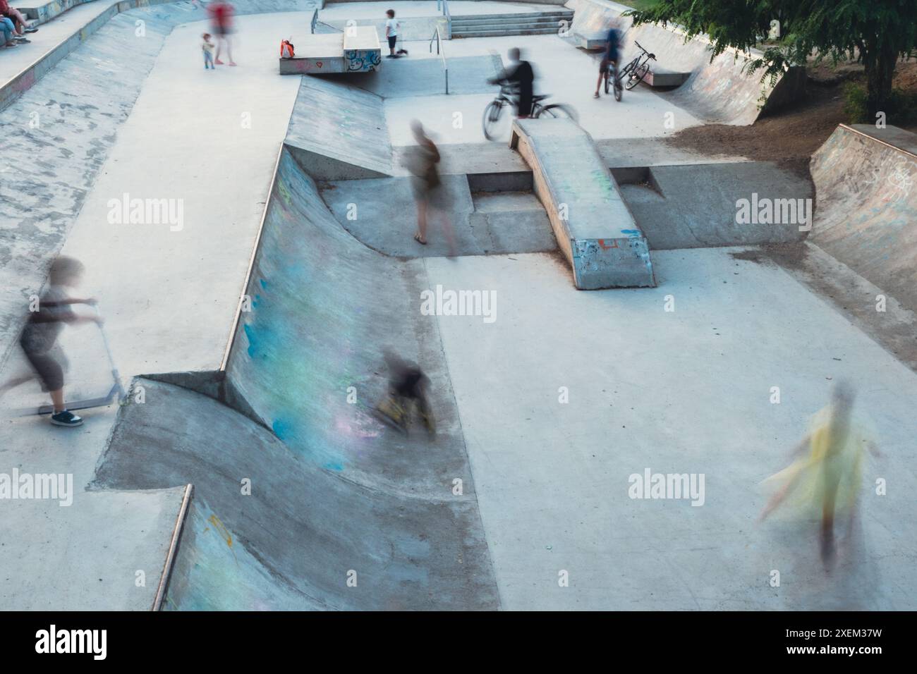 Long exposure photo concrete hi-res stock photography and images - Alamy
