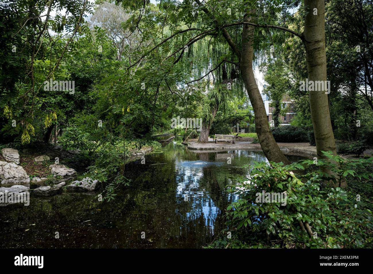 New river walk islington hi-res stock photography and images - Alamy